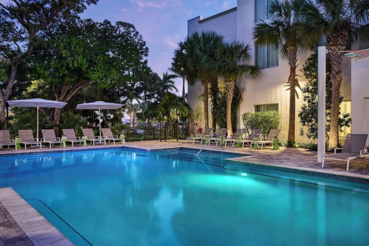 Faro Blanco Resort & Yacht Club Marathon | I Unit - Marathon, FL