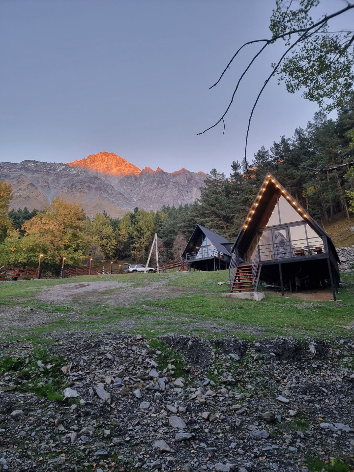 Freedom Cottage Kazbegi - Georgia
