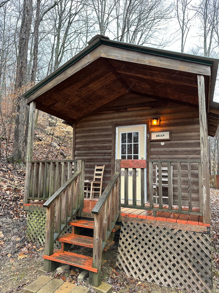 Cabin #9 - Love Nest Cabin - Nashville, IN