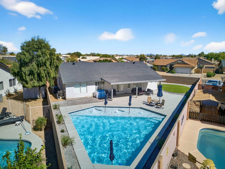 Visit Our Diamond In The Desert! New Heated Pool! - Glendale