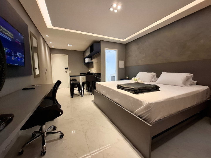 Studio 307 | King Bed, Great Location, Wi-fi - Barueri