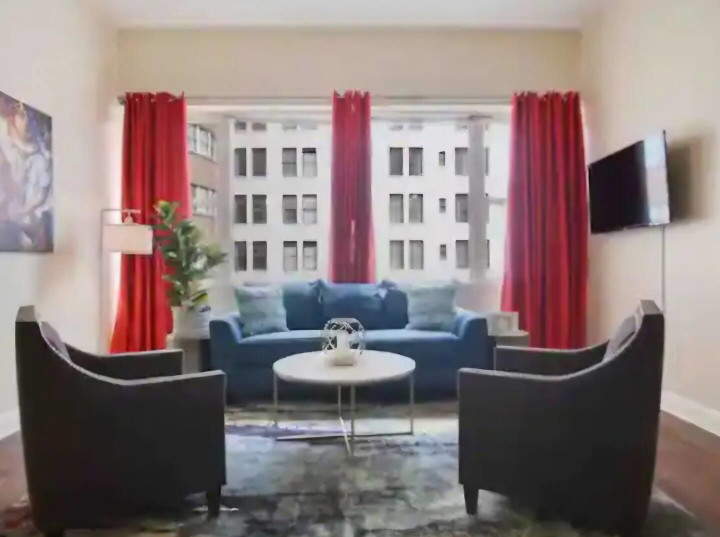 900 2 Bedrm 2 Blks 2 Quarter/bourbon W/pool/gym - New Orleans, LA