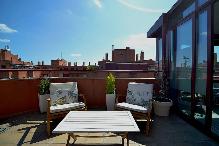 Nice Penthouse 10´ Madrid Center - 基達菲