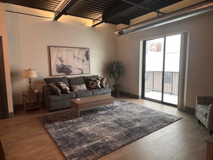 Modern Downtown Apt-longer Stay Discount - 204 - Kalamazoo, MI