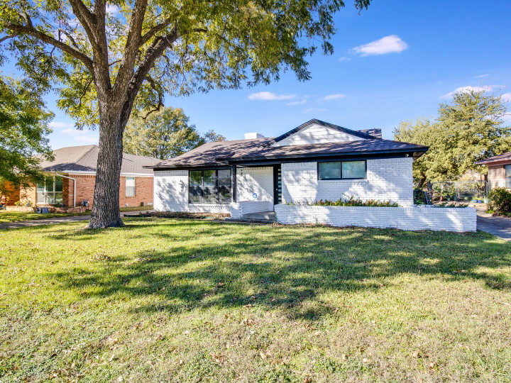Modern Dallas Home By White Rock Lake! - Garland, TX