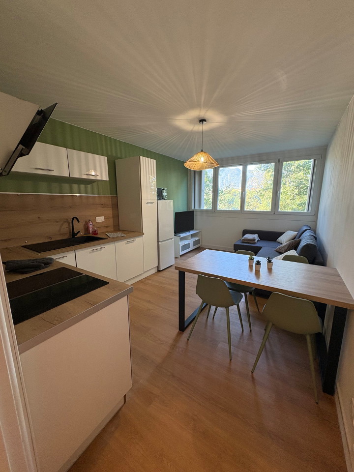 Lescapade Aixoise Appartement Cosy Rénové, 4 Pers - Aix-les-Bains