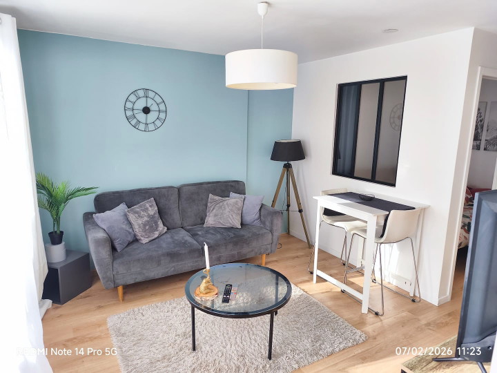 Beautiful Apartment In ÉVry - Mennecy