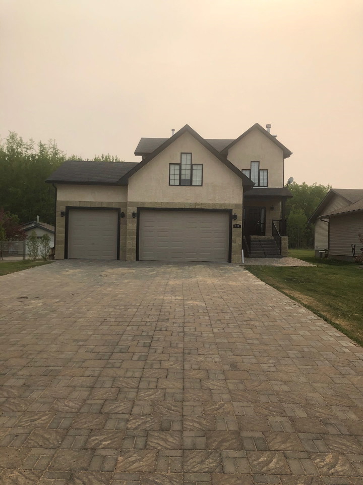 Spacious Northern Retreat - Lac La Biche