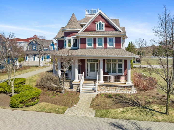 Wanderlust 36: Spacious Bay Harbor Retreat! - Harbor Springs, MI