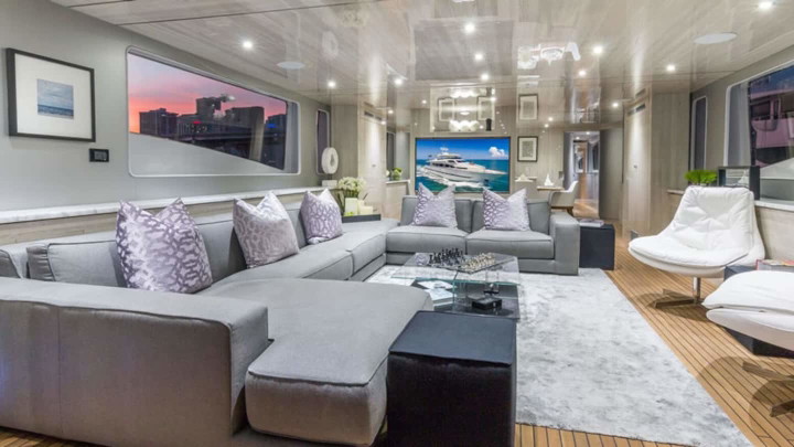 Ultra-luxury Private Yacht Experience 5 Star - Miami