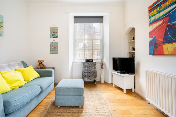 Discover Edinburgh's Royal Mile From An Old Town Apartment - Edinburgh