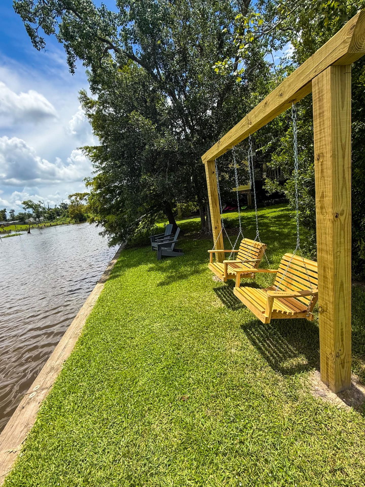 Bayou Cottage Quiet I10 Pit Stop Central Location - Lake Charles, LA