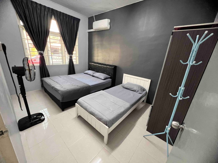 2 Bedroom House:coway, All Air-cond, Wifi, Netflix - Kedah