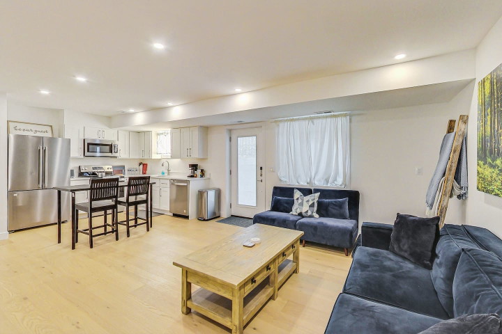 Terrific Takoma - Walk To Metro! - Silver Spring, MD
