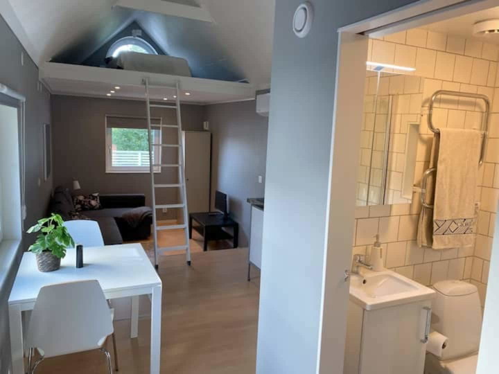 Nyrenoverat Gäststuga Nära Uppsala Och Arlanda - Uppsala