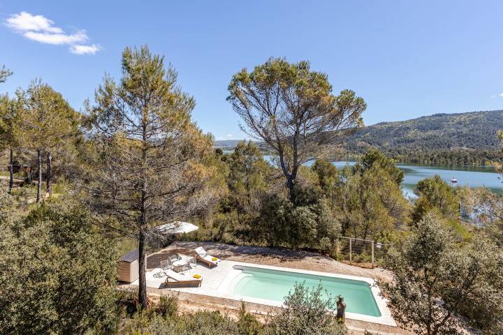 Vistas Increíbles Al Pantano De Entrepeñas - Spain