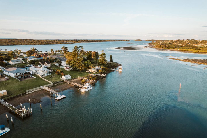 "By The River Greenwell Point" Guest Favourite - Jervis Bay