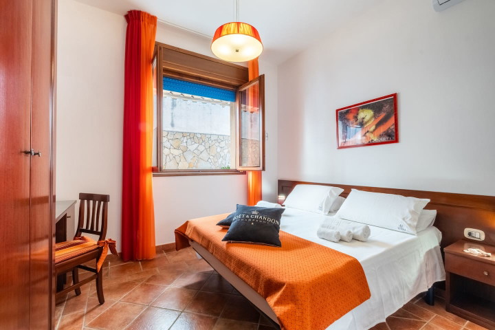 Room 2 Tonno - Torre Lapillo