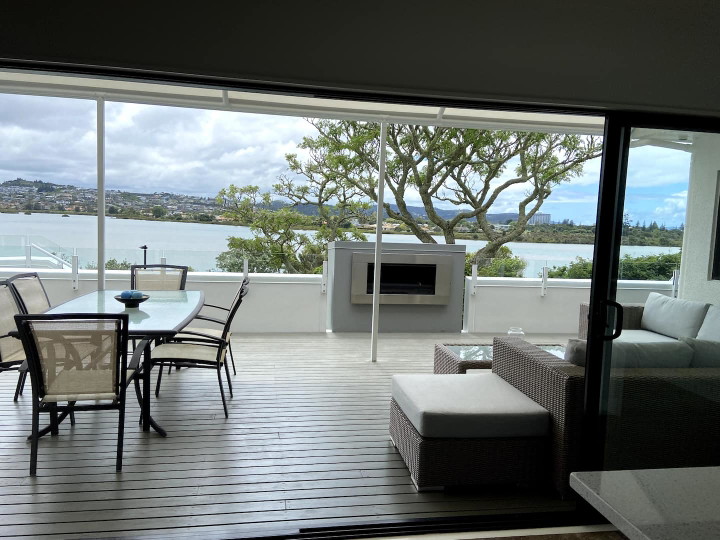 Waterfront 4-bedroom Home - Waiwera