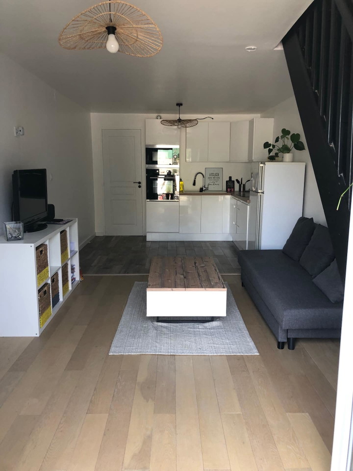 2 Pièces Indépendant Dans Maison 4 Personnes - Plailly