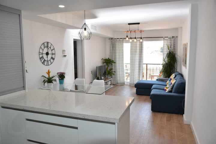 Spectacular Apartment 8 Pax/4 Rooms (Free Parking) - Málaga