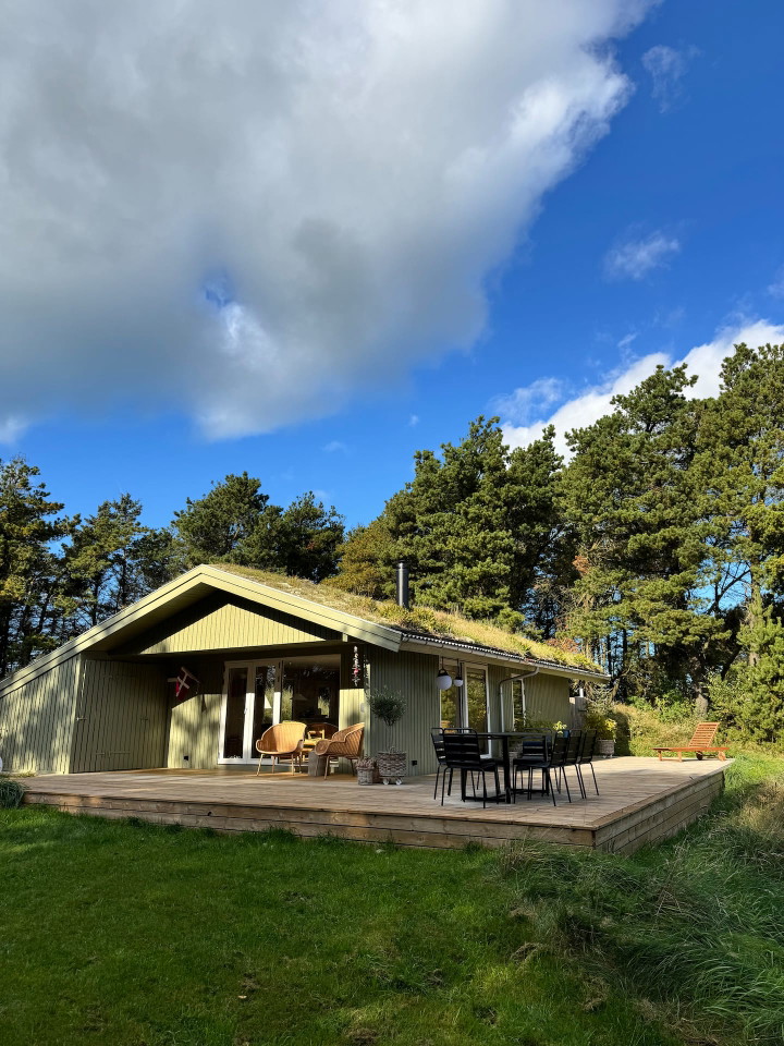 Ny-renoveret Sommerhus I Skøn Natur - Løkken