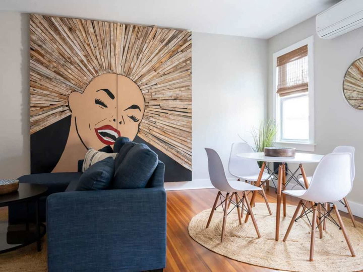 2 Stylish Apartments Near Wharf, Shops & Brewers - Newport, RI