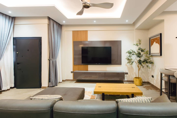2 Bdr Apt, Spintex Rd, Accra, @Ten99 Ave: Space_2 - Ghana