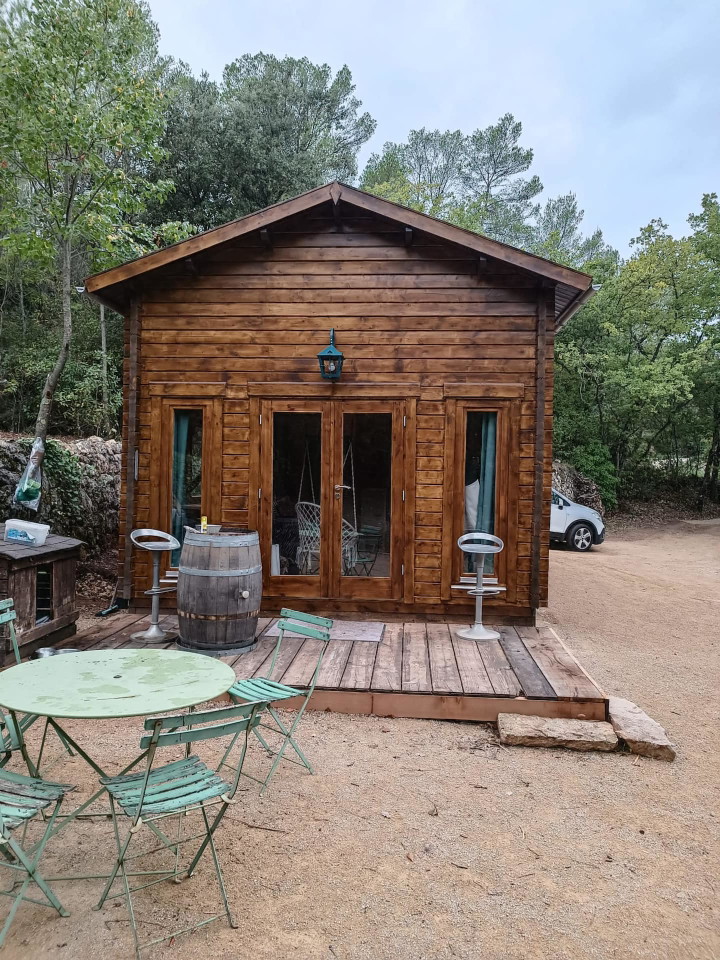 Chalet En Bois : Calme Et Nature - Var
