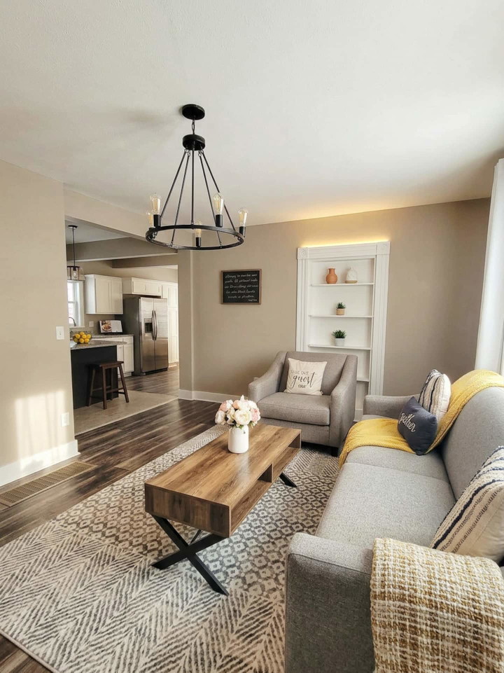 Clean & Stylish Modern Home In Downtown Dsm - Des Moines, IA