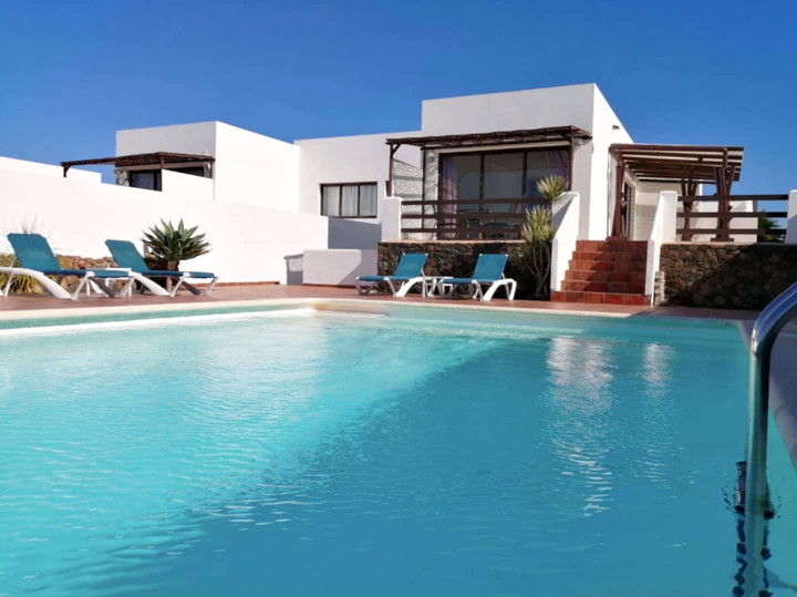 Ruth 5 - Private Heated Pool + Spacious Villa - Playa Blanca