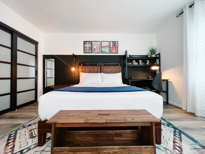 Private *Central Location *Wi-fi *Free Parking - Richmond, VA