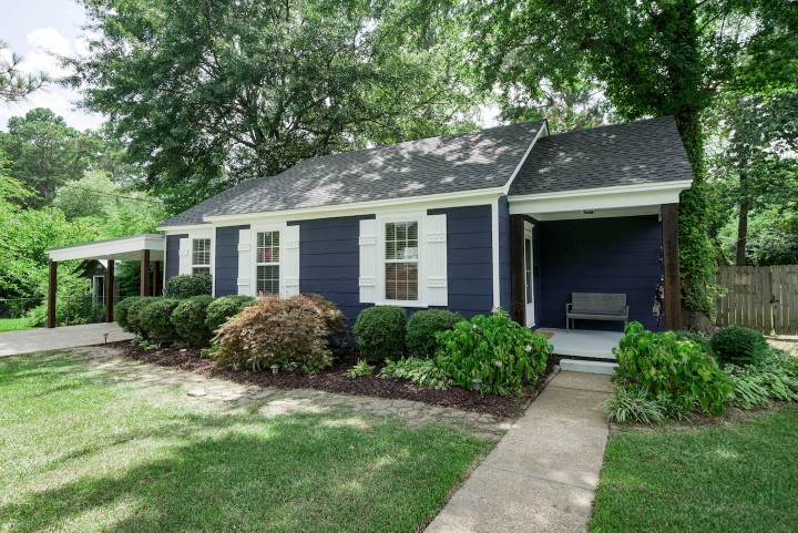 Cozy Dog-friendly Cottage Near Downtown Tupelo - Tupelo, MS