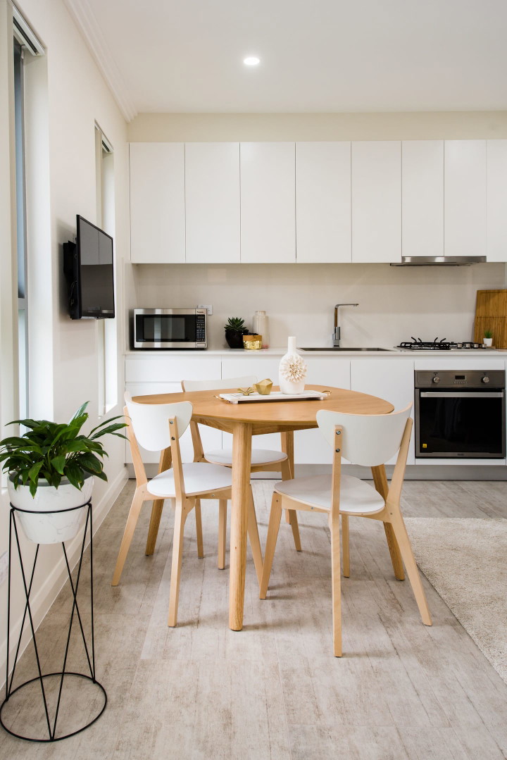 Modern Monochrome At A Stylish Designer Guesthouse In Bexley - Burwood