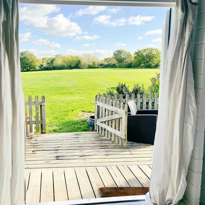 Secluded Lodge On 25 Acres. Views/private Decking - Sissinghurst