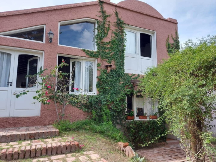 Beautiful House On The Wine Route - Argentinië