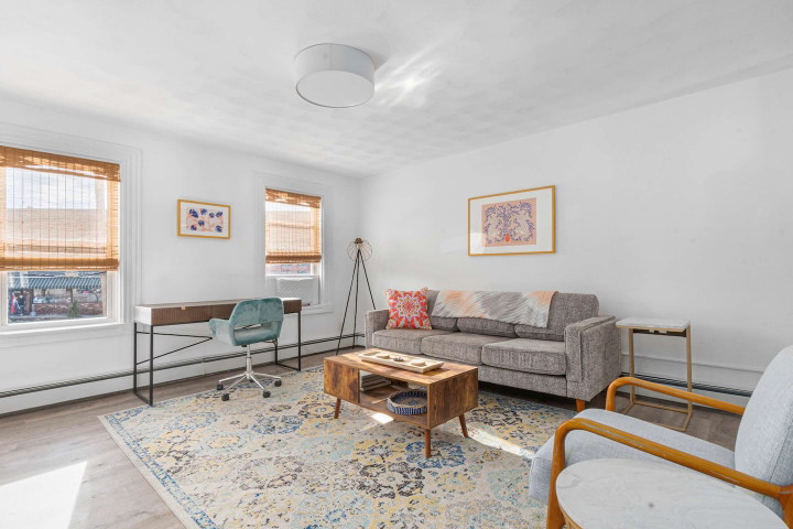 Warren 1br Retreat + Spa | Walk To Dining & Water - Barrington, RI