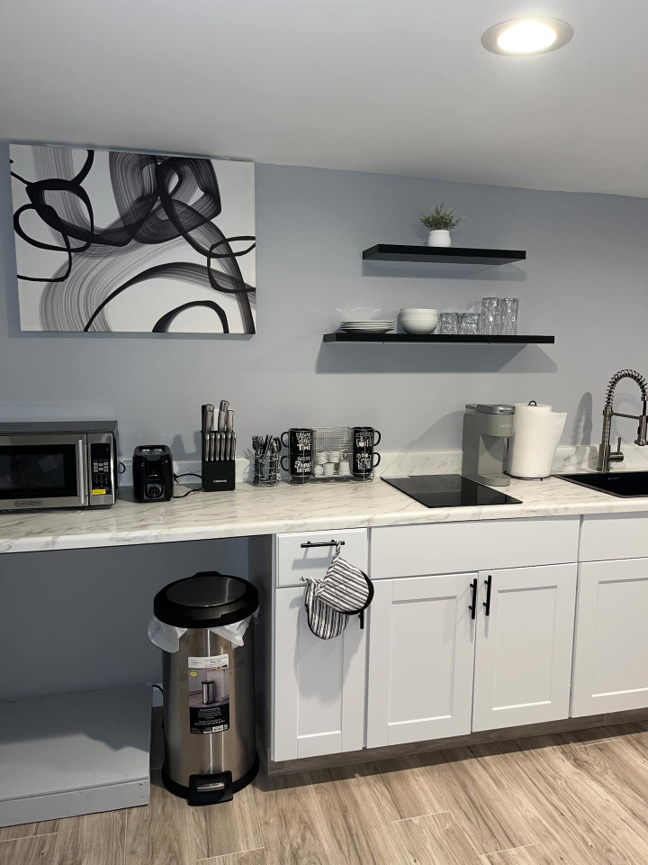 Nice 1 Bedroom Basement Apartment W/ Free Parking - Washington, DC