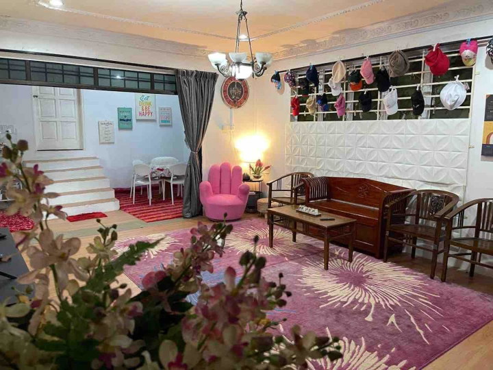 Meera Huni, Taman Mas Merah. - Tanah Merah