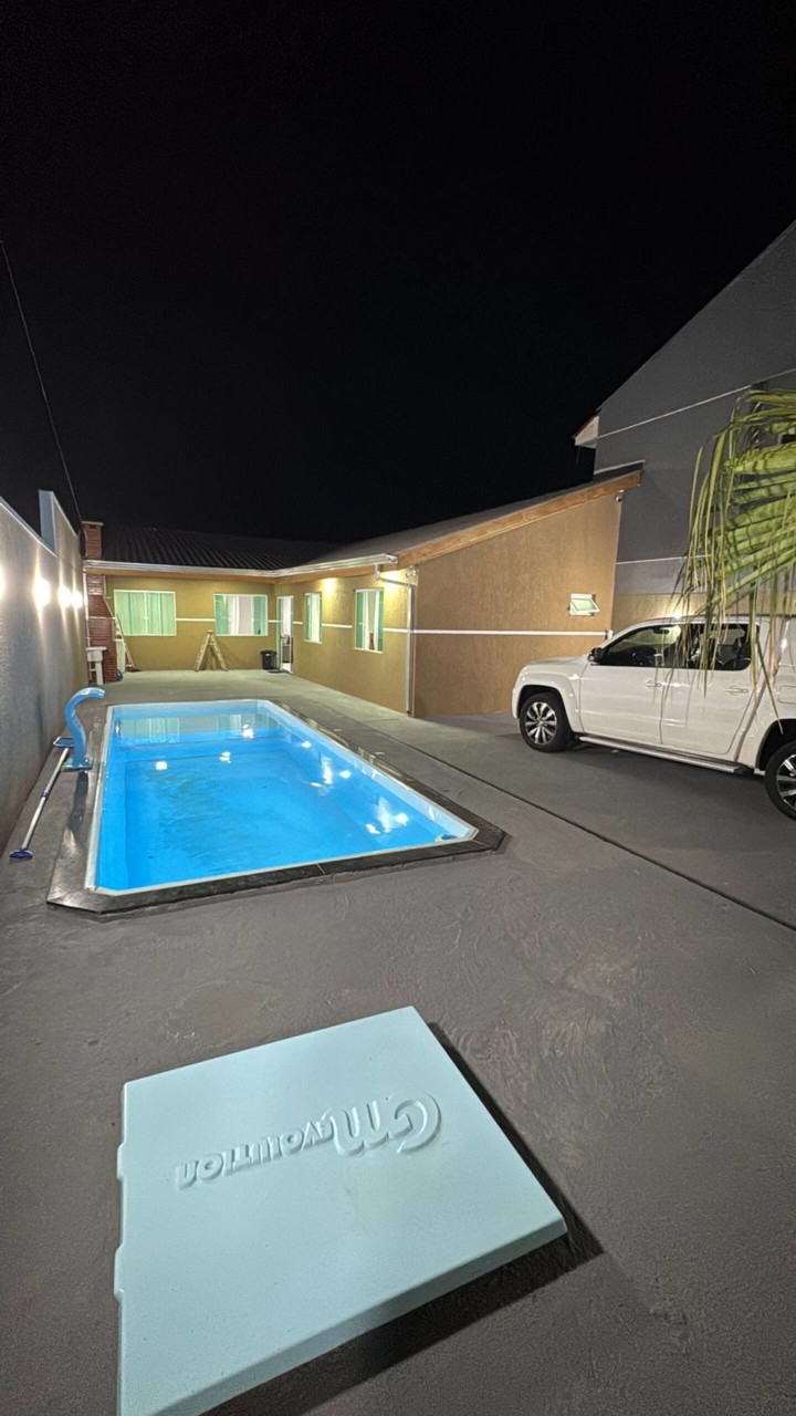 Casa Com Piscina A Poucos Metros Da Praia - Matinhos