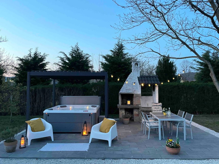 Oasis Of Peace At Lake Balaton With Jacuzzi - Gyenesdiás