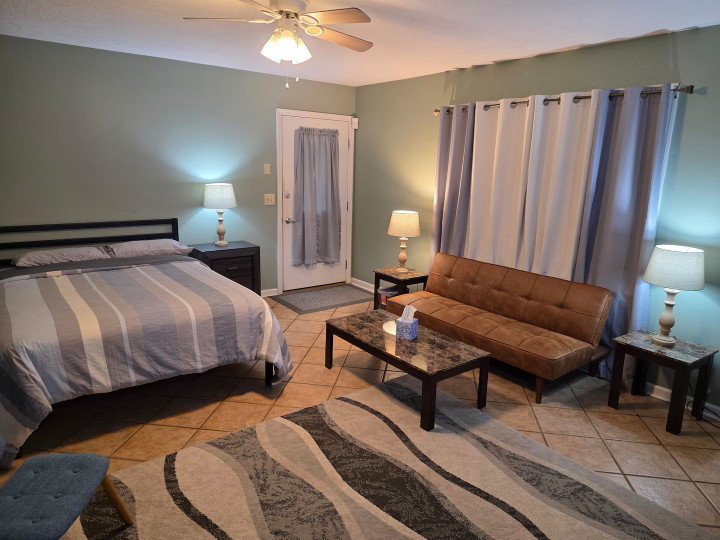 Fully Furnished 1 Bedroom Mother-in-law Suite - Columbus, GA