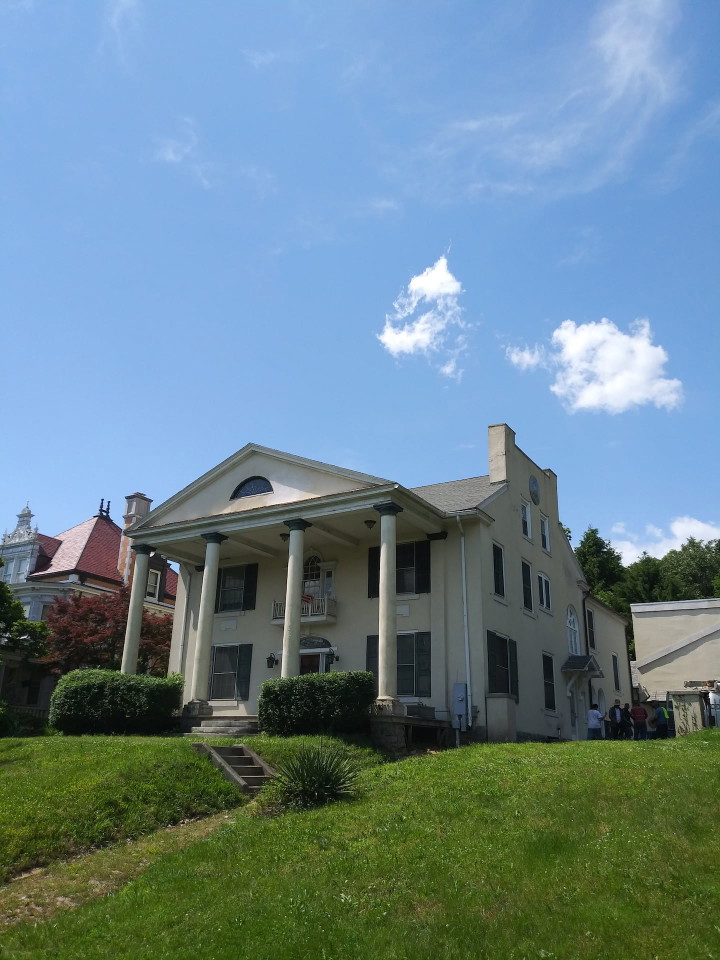Mansion/ In-ground Pool Near Mt Penn - Reading, PA