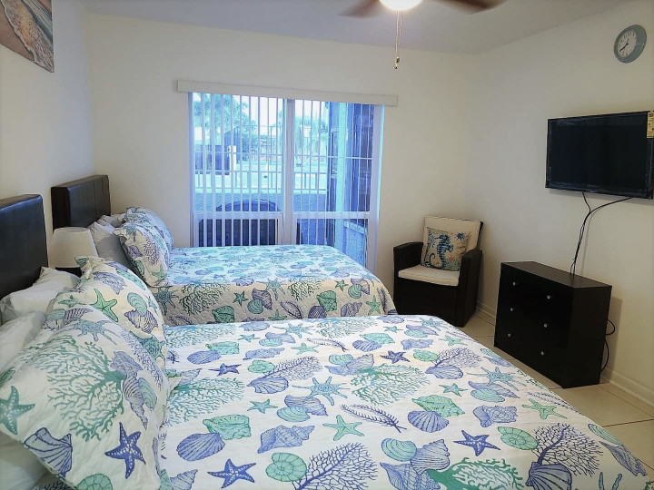 Madeira Beach Florida Rentals - Royal Rexhost - Treasure Island, FL