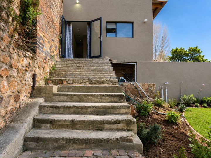 #3 Bedroom In Northcliff, Water Backup, Wifi - Randburg