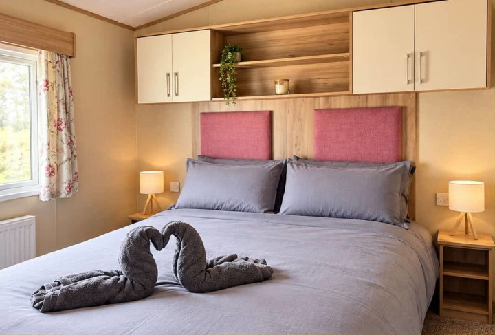 Thurston Manor Caravan| Sleeps 6 |Nr Power Station - Kelso