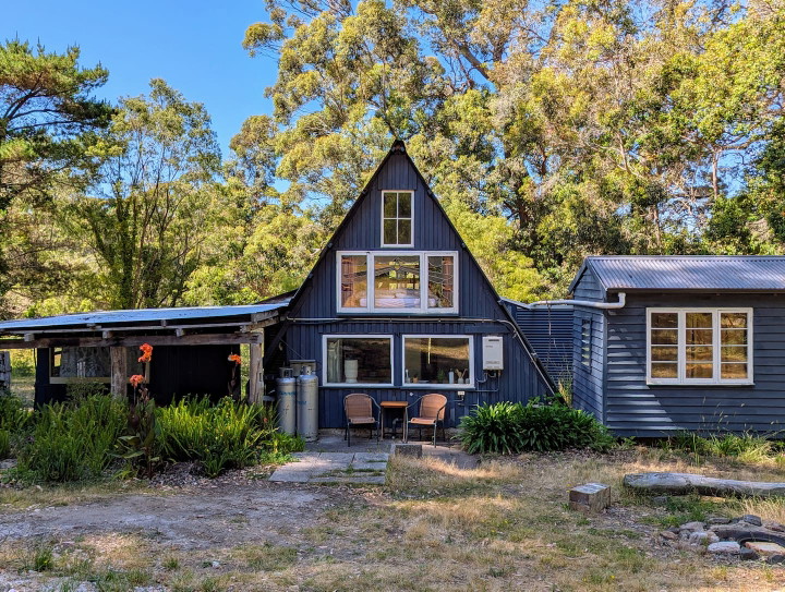 Gabrielle's A-frame. Your Hideaway In The Forest. - Walpole