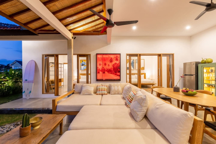 Unique Lightbox Villa · Best Location In Canggu - Canggu