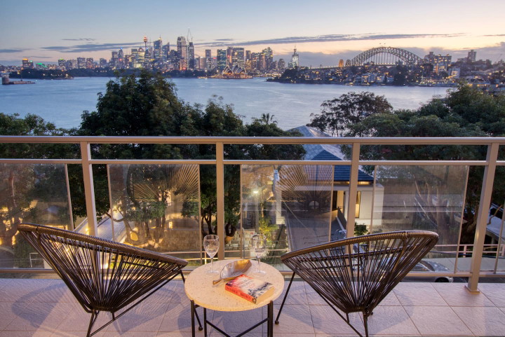 Stunning Opera House & Bridge Views :10-min To Cbd - North Sydney