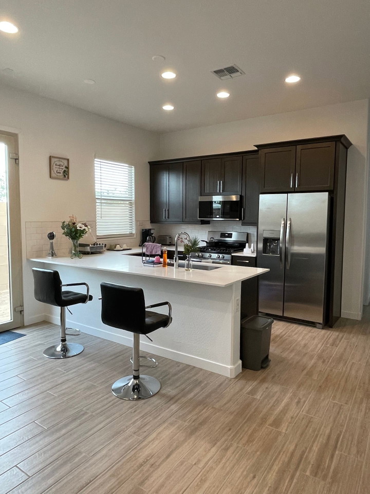 Meis Modern Furnished 1 Bedroom 1 Bathroom Suite - Queen Creek, AZ